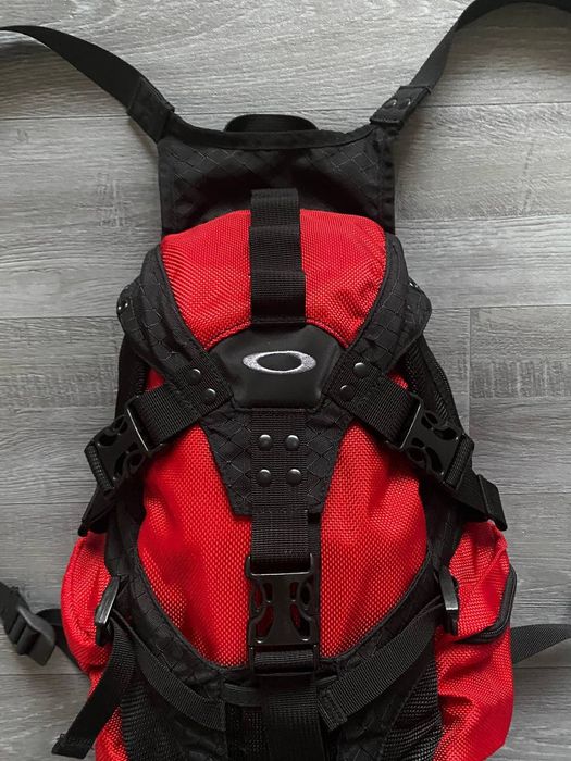 Oakley Oakley mini icon backpack | Grailed