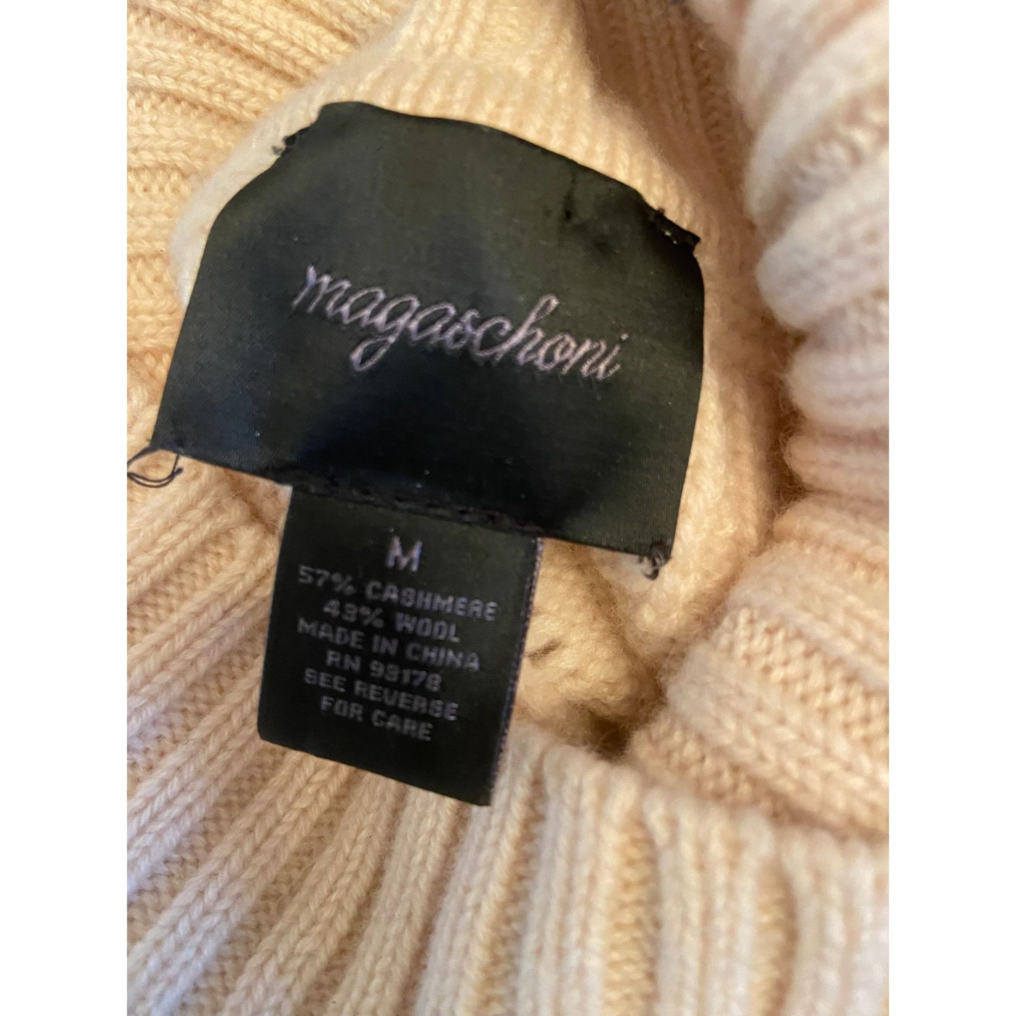 Magaschoni Ladies Medium Magaschoni 95% Cashmere Aran Cream Turtleneck ...