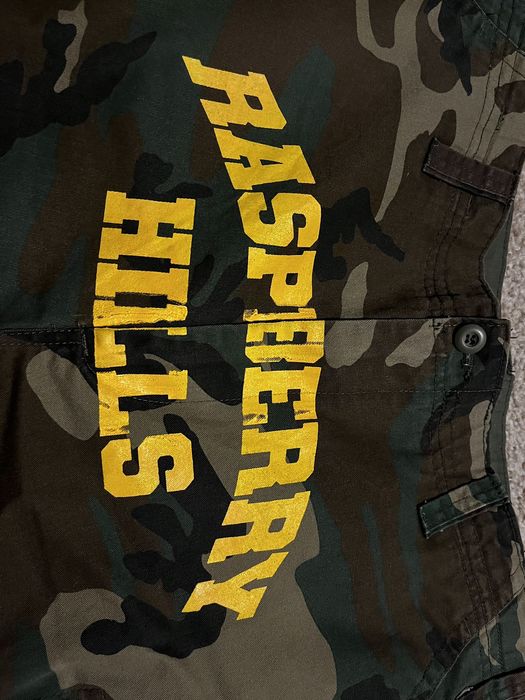 Vintage Raspberry hills camo shorts | Grailed