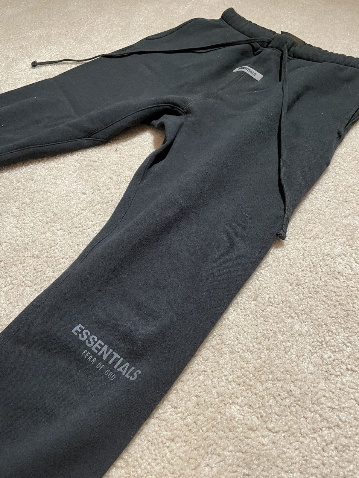 Fear of God FEAR OF GOD x ESSENTIALS SWEATPANTS | Grailed