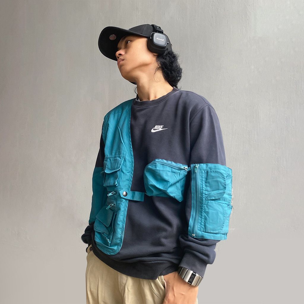 Nike Reworked Nike Tactical Crewneck Black/Deep-Teal | Grailed