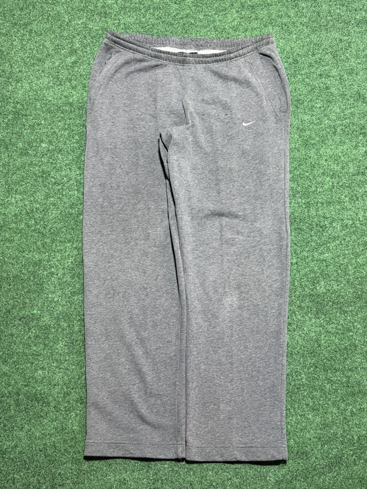 Nike Vintage Y2K Nike Silver Tag Swoosh Sweatpants | Grailed