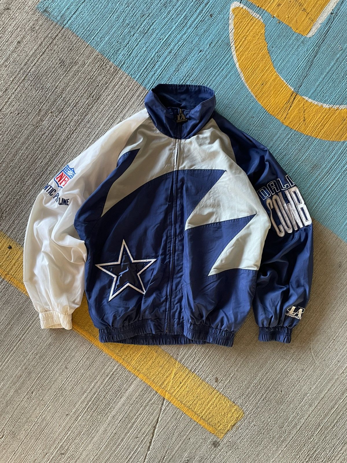 Vintage Crazy Dallas Cowboys Shark Tooth LogoAthletic NFL Jacket 90s ...