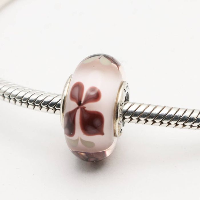 pandora Authentic PANDORA Butterfly Kisses Pink Murano Glass Charm ...