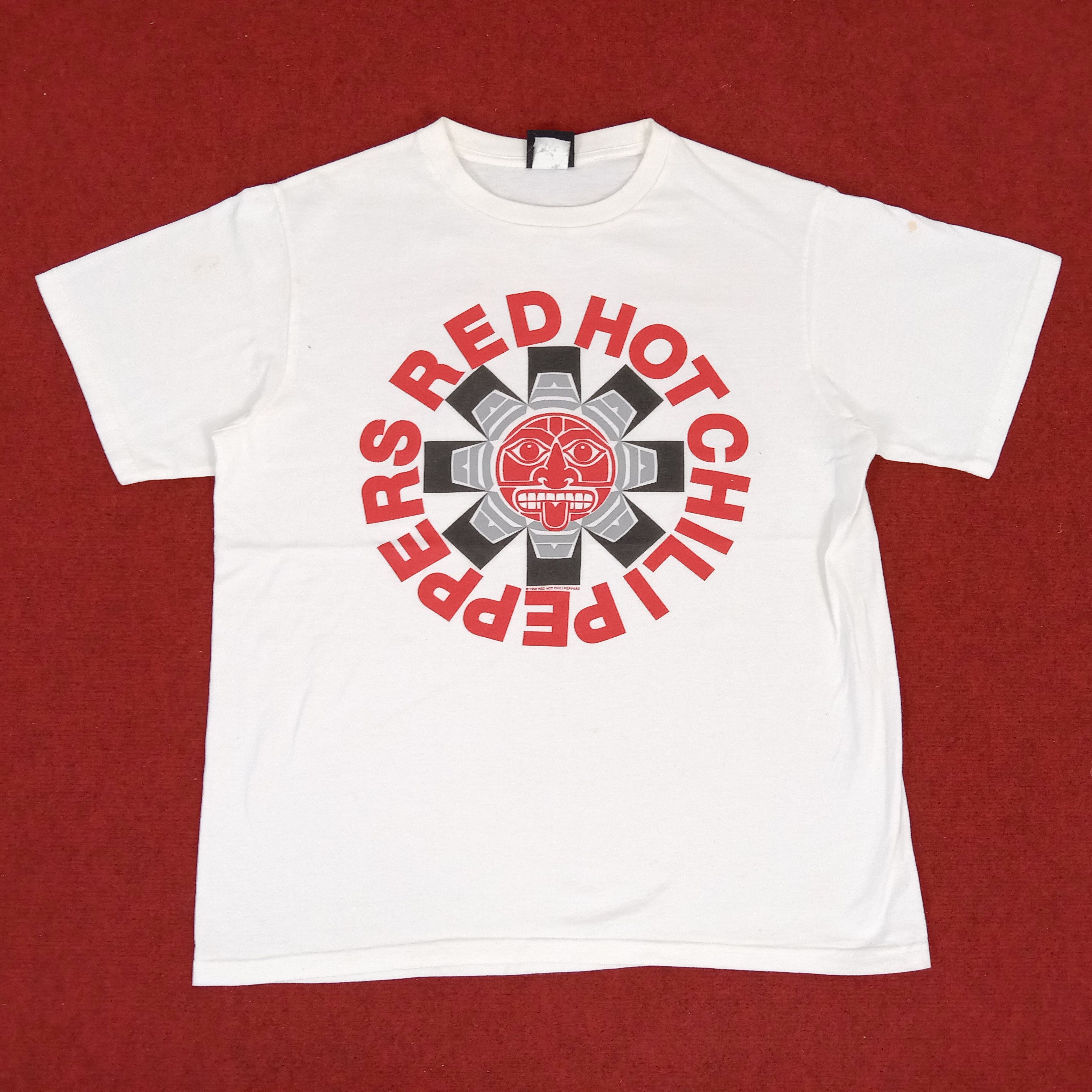 Band Tees × Rock T Shirt × Vintage Red Hot Chili Peppers Band Center ...