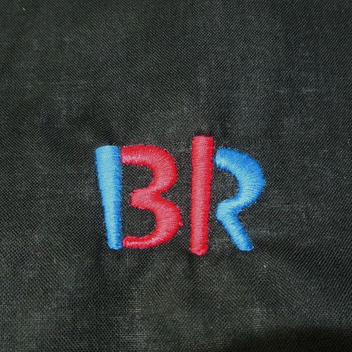 Gildan BASKIN ROBBINS Ice Cream Employee Uniform Black Sweatshirt | Grailed