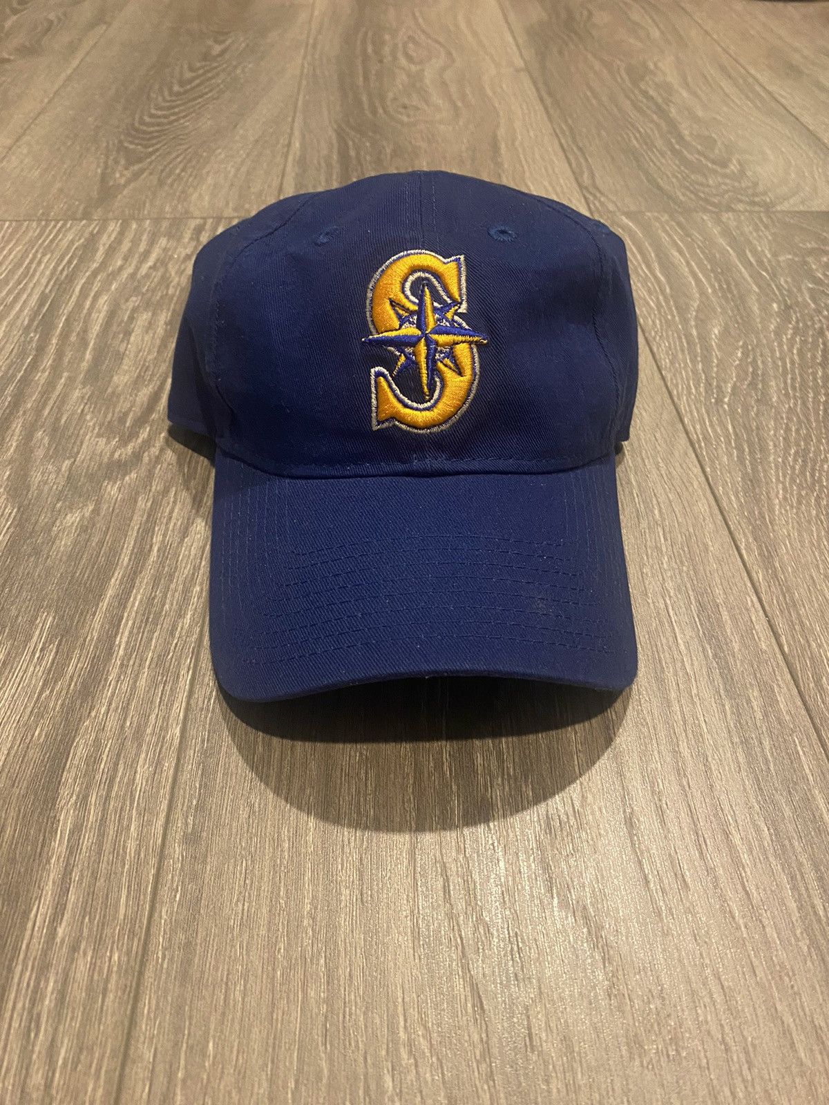 New Era × Vintage New Era Seattle Mariners fitted baseball cap | Grailed