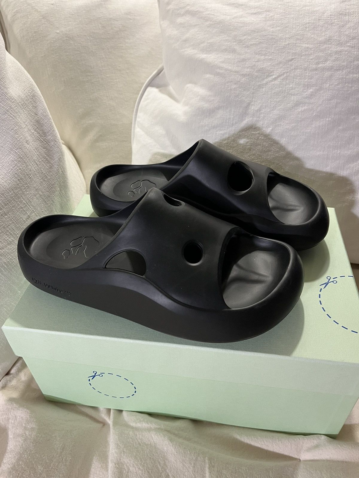 Off-White OFF-WHITE METEOR RUBBER SLIDER | Grailed