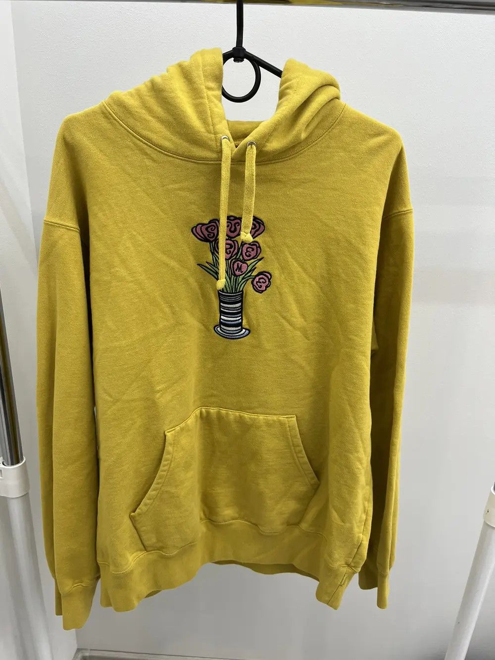 Supreme FW18 Supreme Flowers Embroidered Logo Heavy Hoodie | Grailed