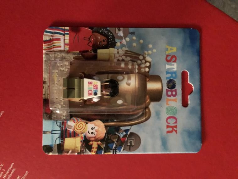 Other The Canvas Don - Travis Scott Astroworld Lego MiniFigure | Grailed