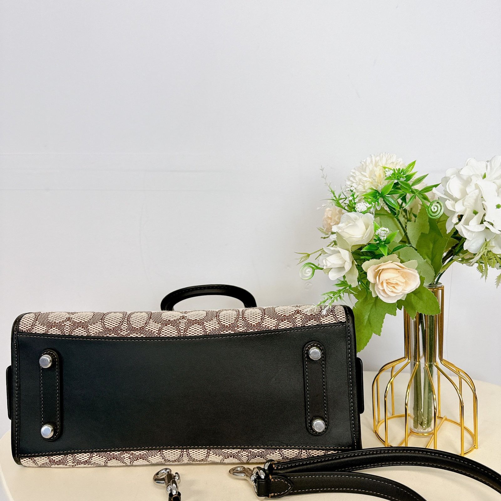 Coach Coach CF592 Large Rogue With Signature Texetile Cocoa Black | Grailed