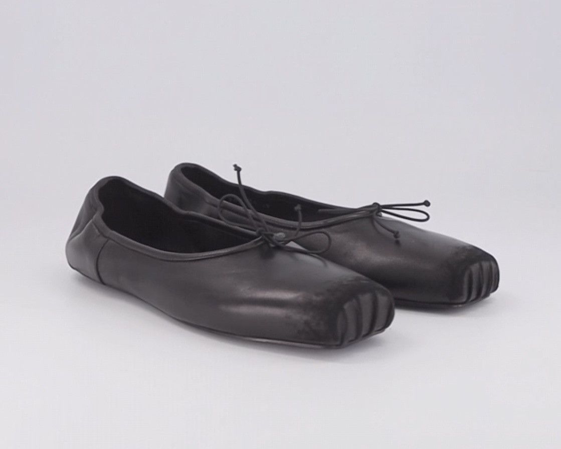 Balenciaga Kensington Distressed Leather Ballerina Flat Shoes | Grailed