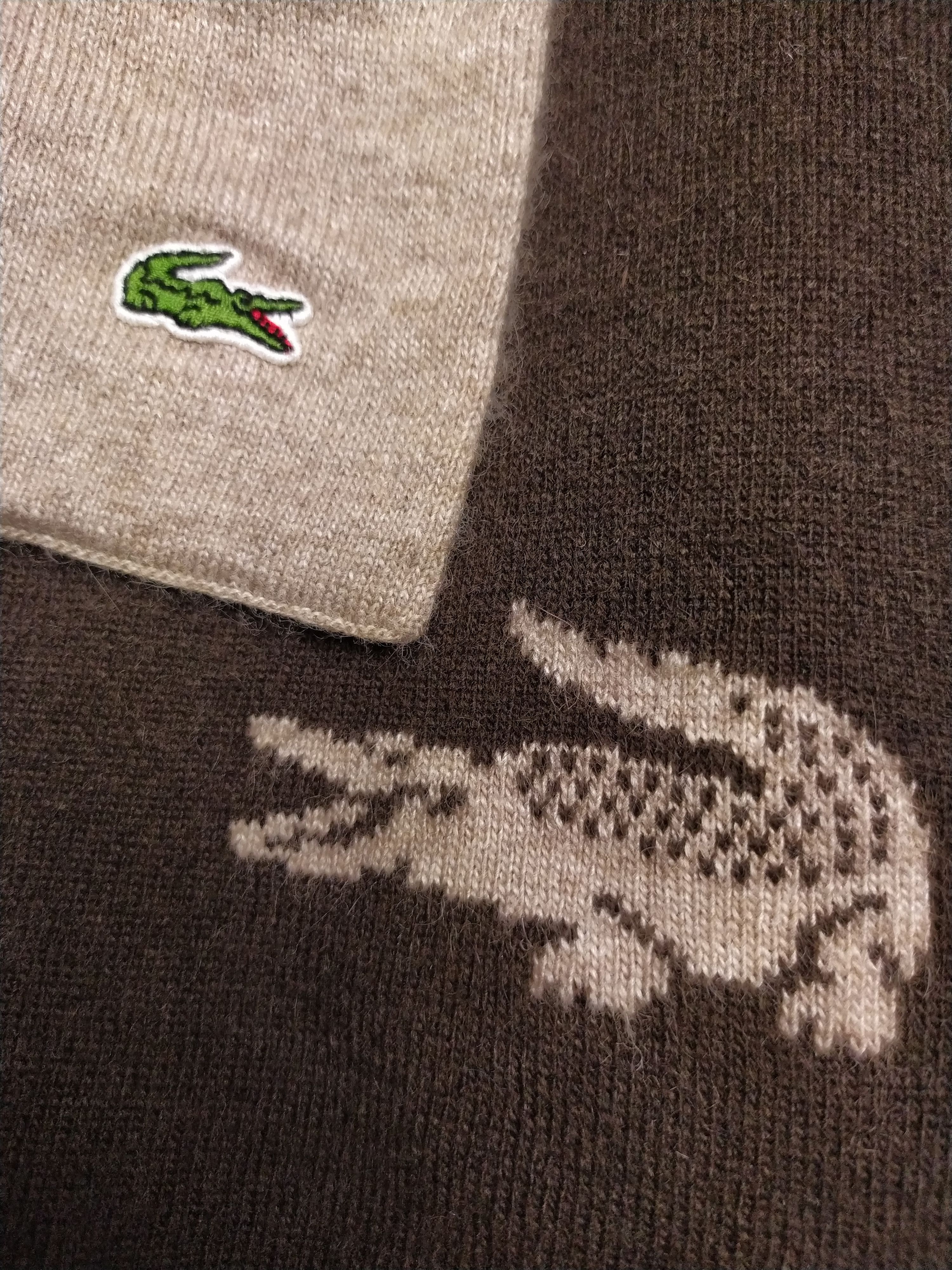 Lacoste Reversible knitted scarf | Grailed