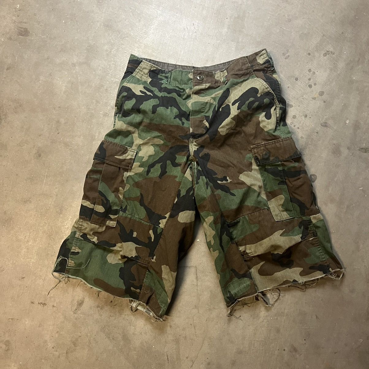 Custom × Military × Vintage Custom Baggy Fit Camouflage Cargo Shorts ...