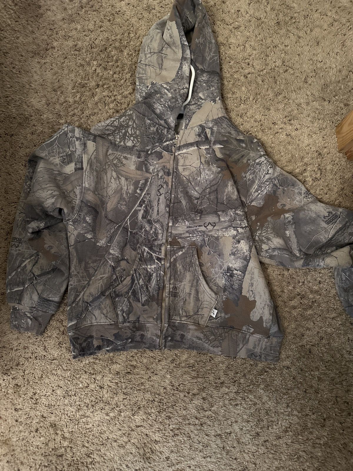 Akimbo Club × Realtree × Streetwear Akimbo Club Realtree Camo Zip Up ...