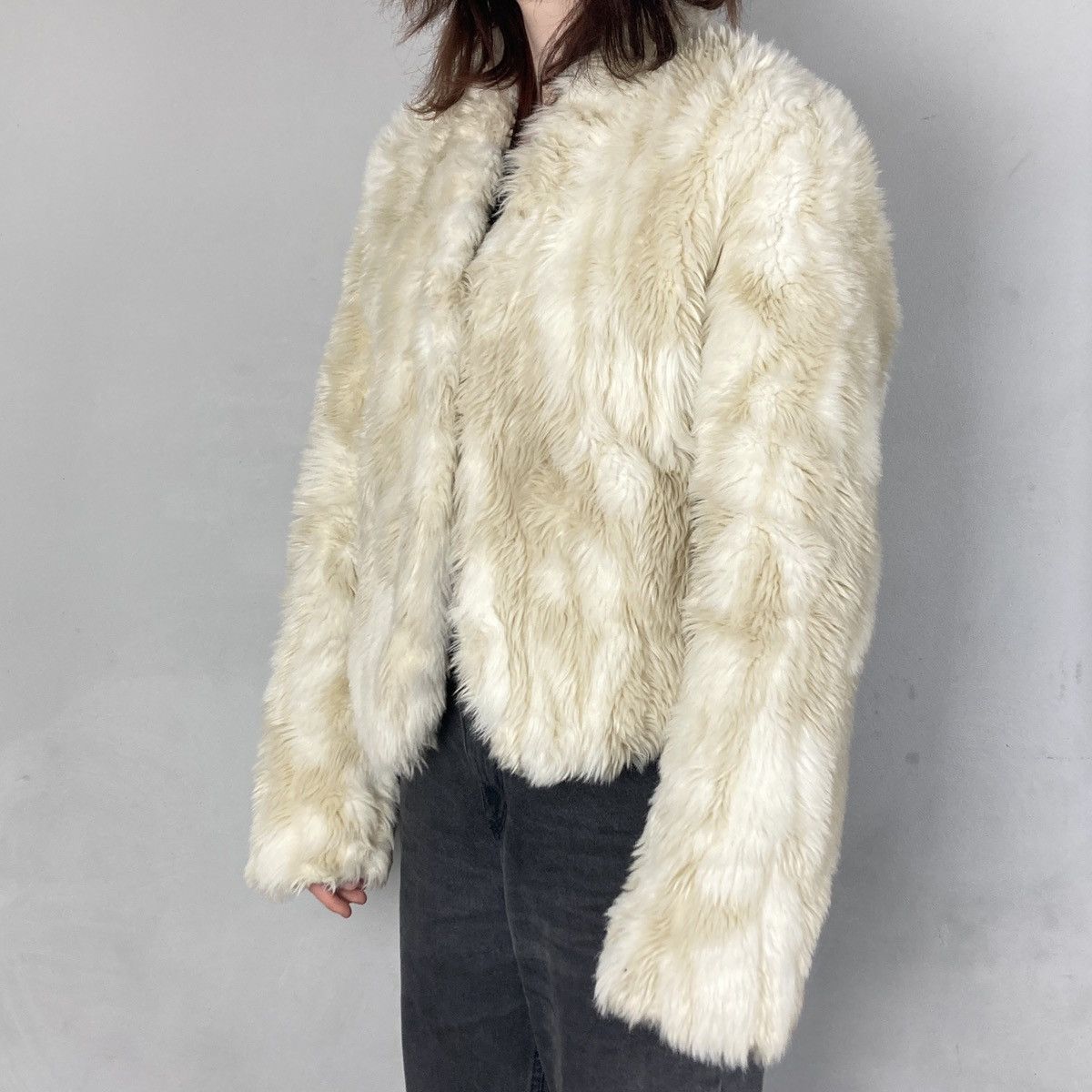 Vintage Y2k fuzzy fluffy coat faux fur | Grailed