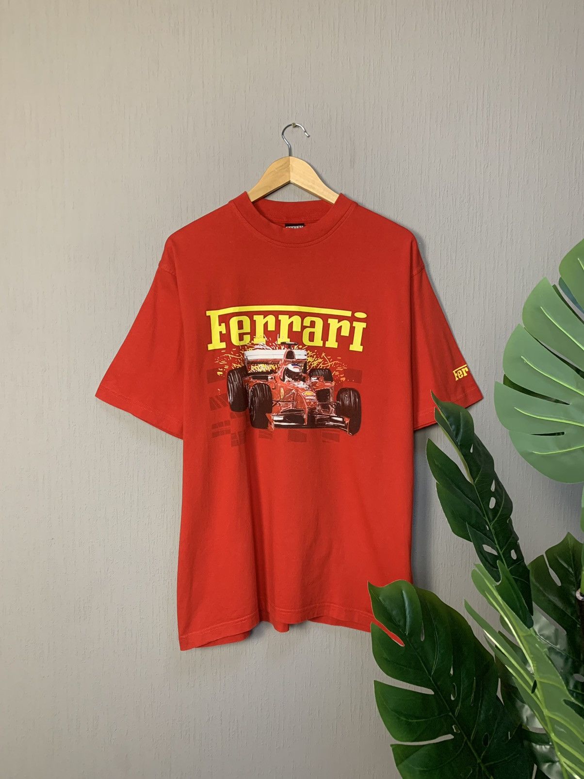 Ferrari × Racing × Vintage FERARRI F1 MICHAEL SCHUMACHER RED RACING TEE ...