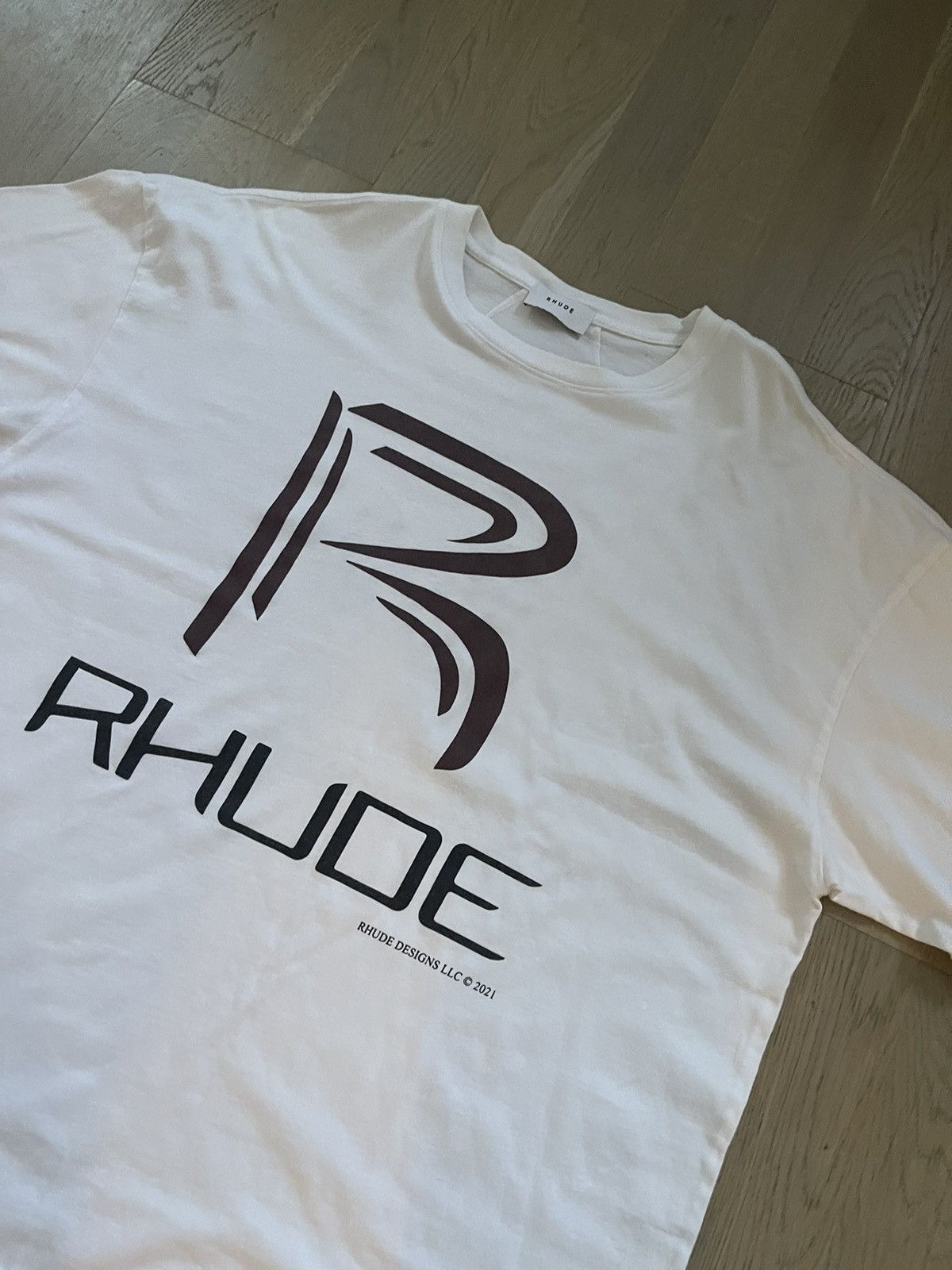 Rhude RHUDE tshirt STUDY size SHOWN IN PHOTOS BY TAPE MEASURE | Grailed