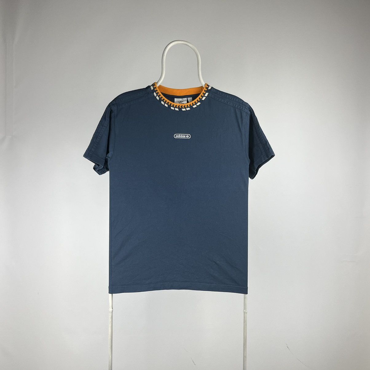 Adidas × Streetwear Adidas T-shirt neck logo center logo size small ...