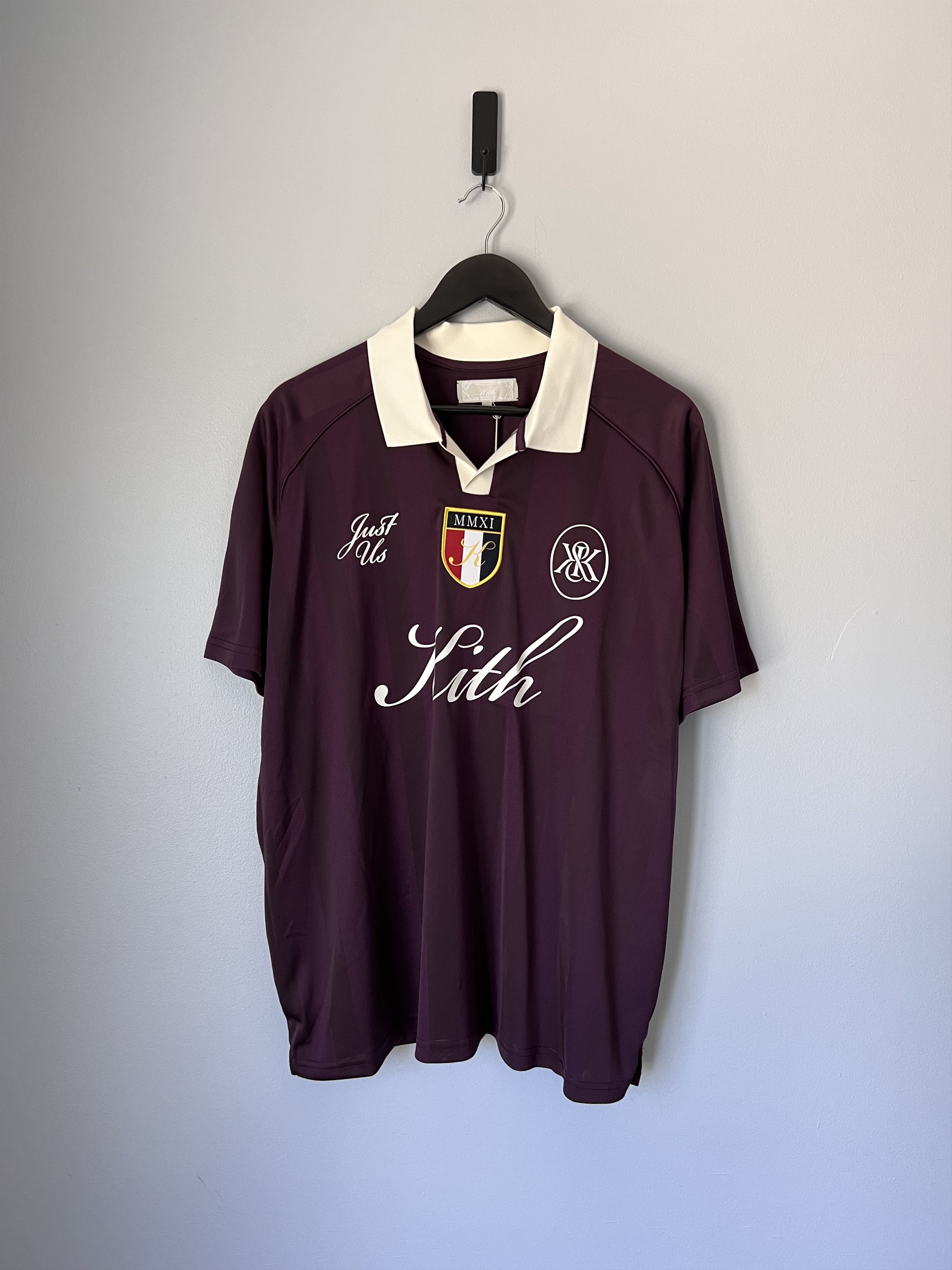 Kith Kith Shadow Stripe Marcel Soccer Jersey in Rave Kith Kith Shadow Stripe Marcel Soccer Jersey in Rave
