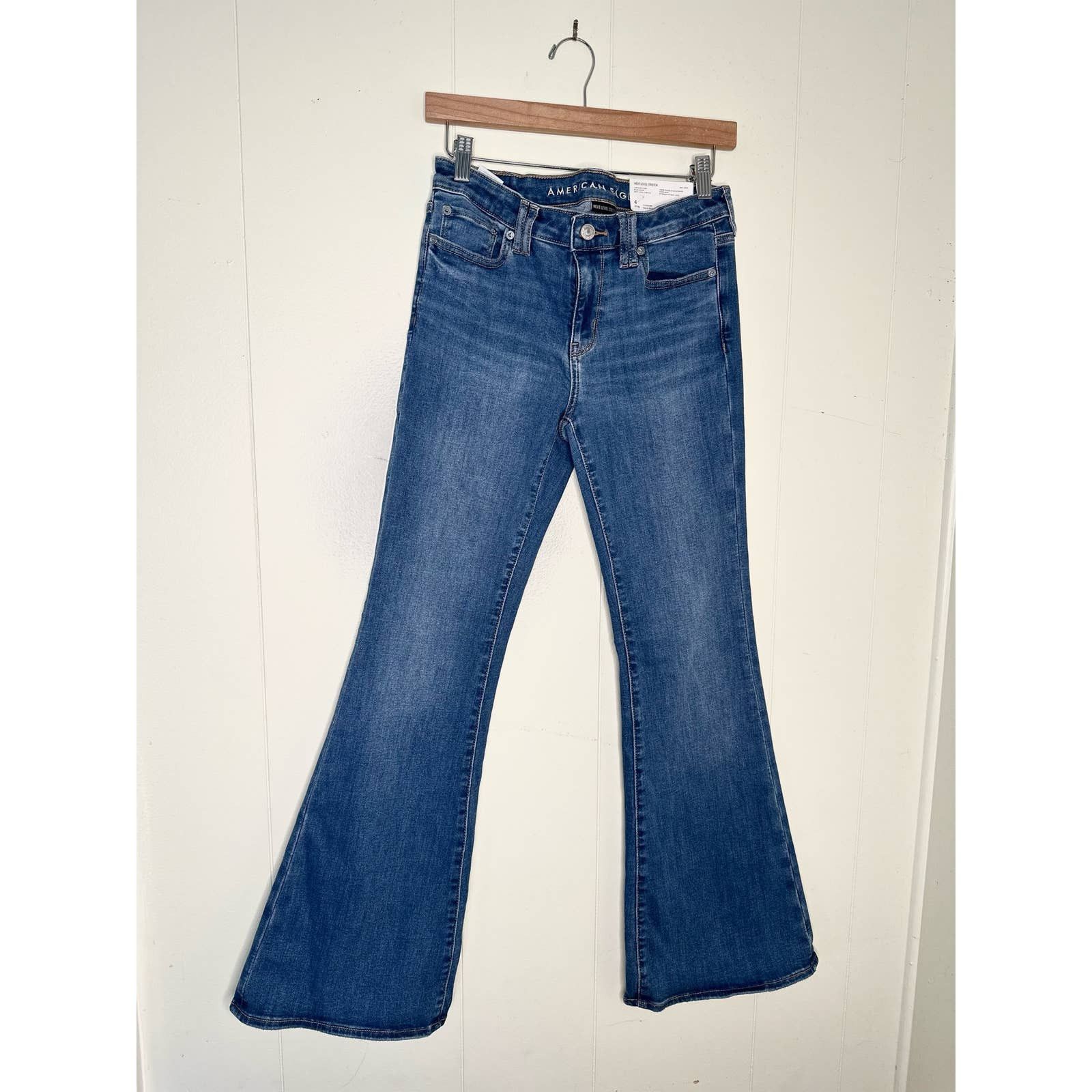 Low Rise Flare Jeans American Eagle