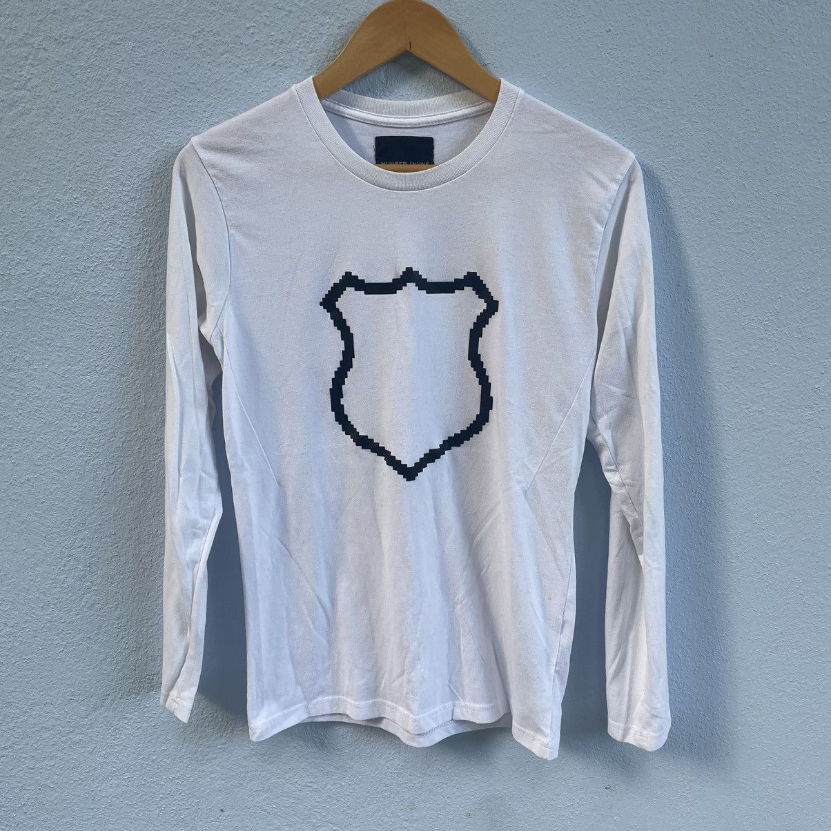 Number (N)ine Number nine shield long sleeve | Grailed