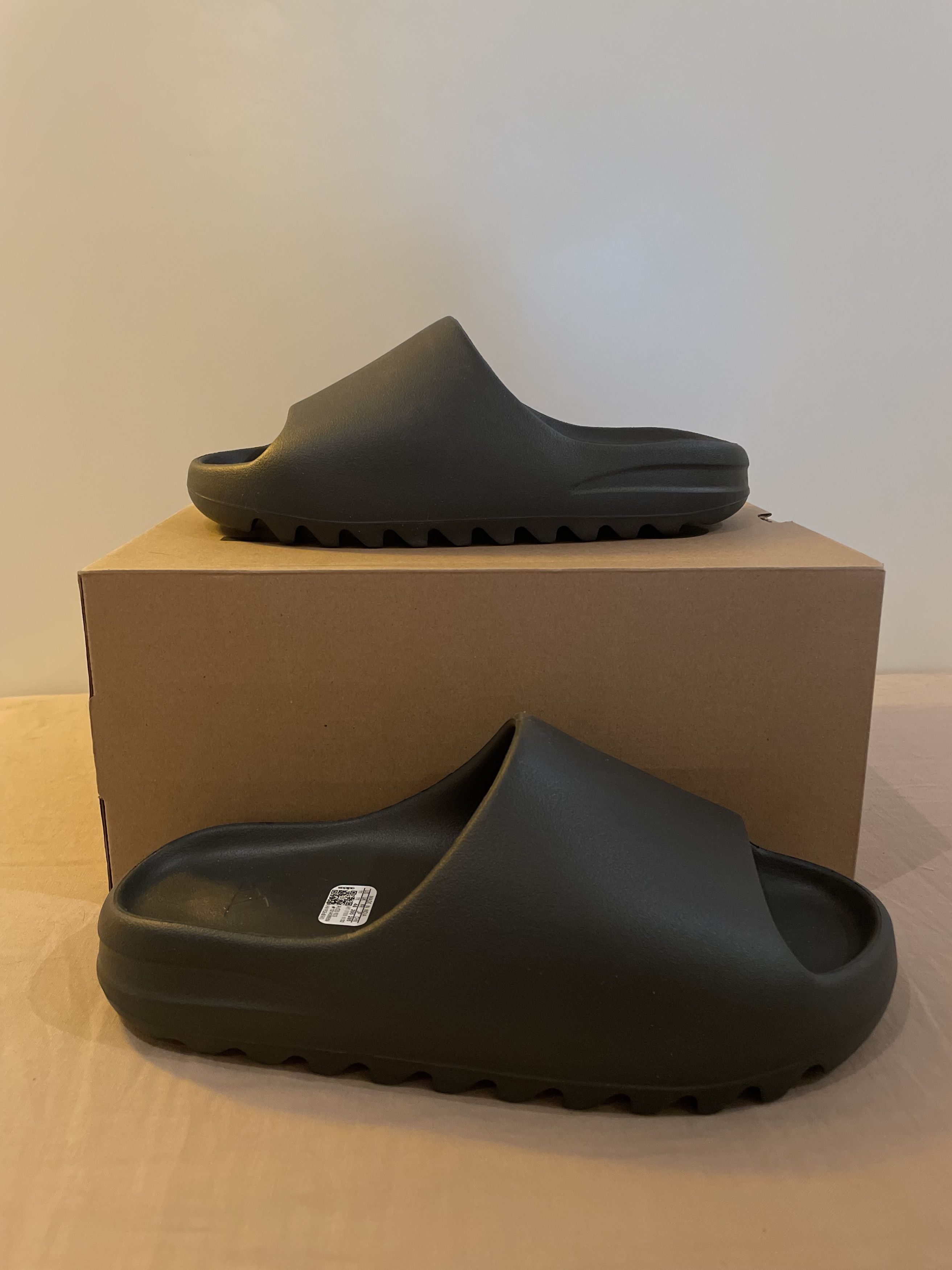 Adidas × Kanye West adidas Yeezy Slides | Grailed
