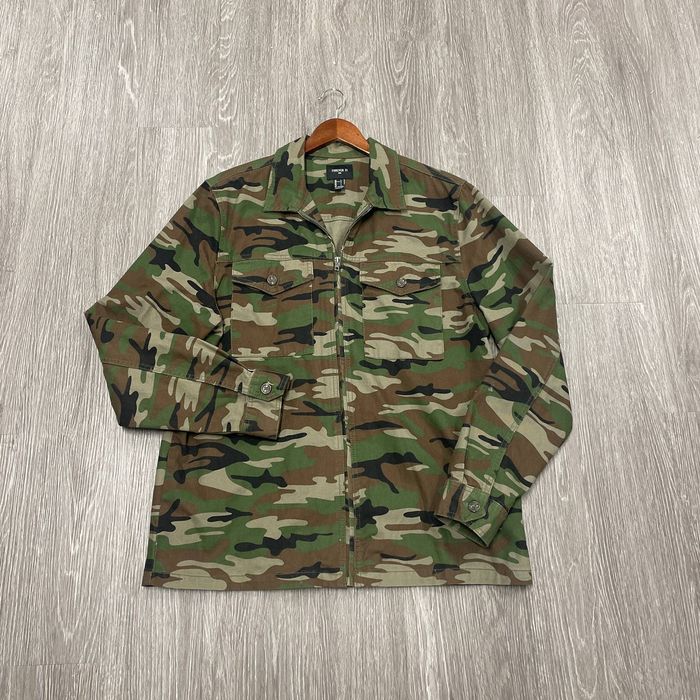 Forever 21 Forever 21 Camo Full Zipped Cotton Jacket Size LG Green ...
