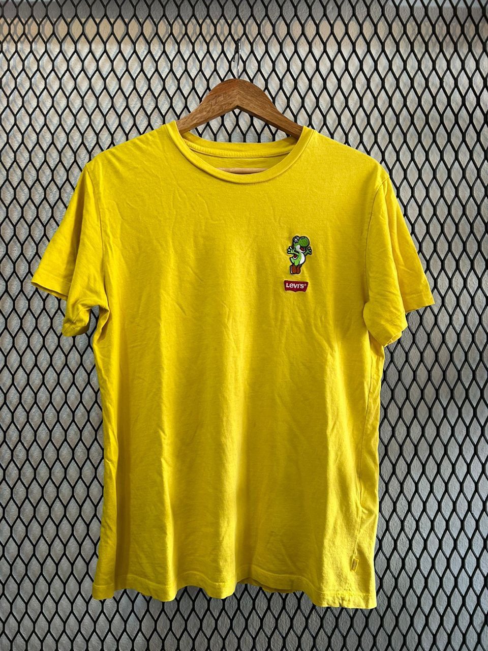 Levi's Levis x super mario rare tee collab | Grailed