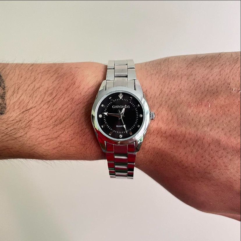 Silver 2000s vintage style stainless steel quartz luxury watch | Grailed