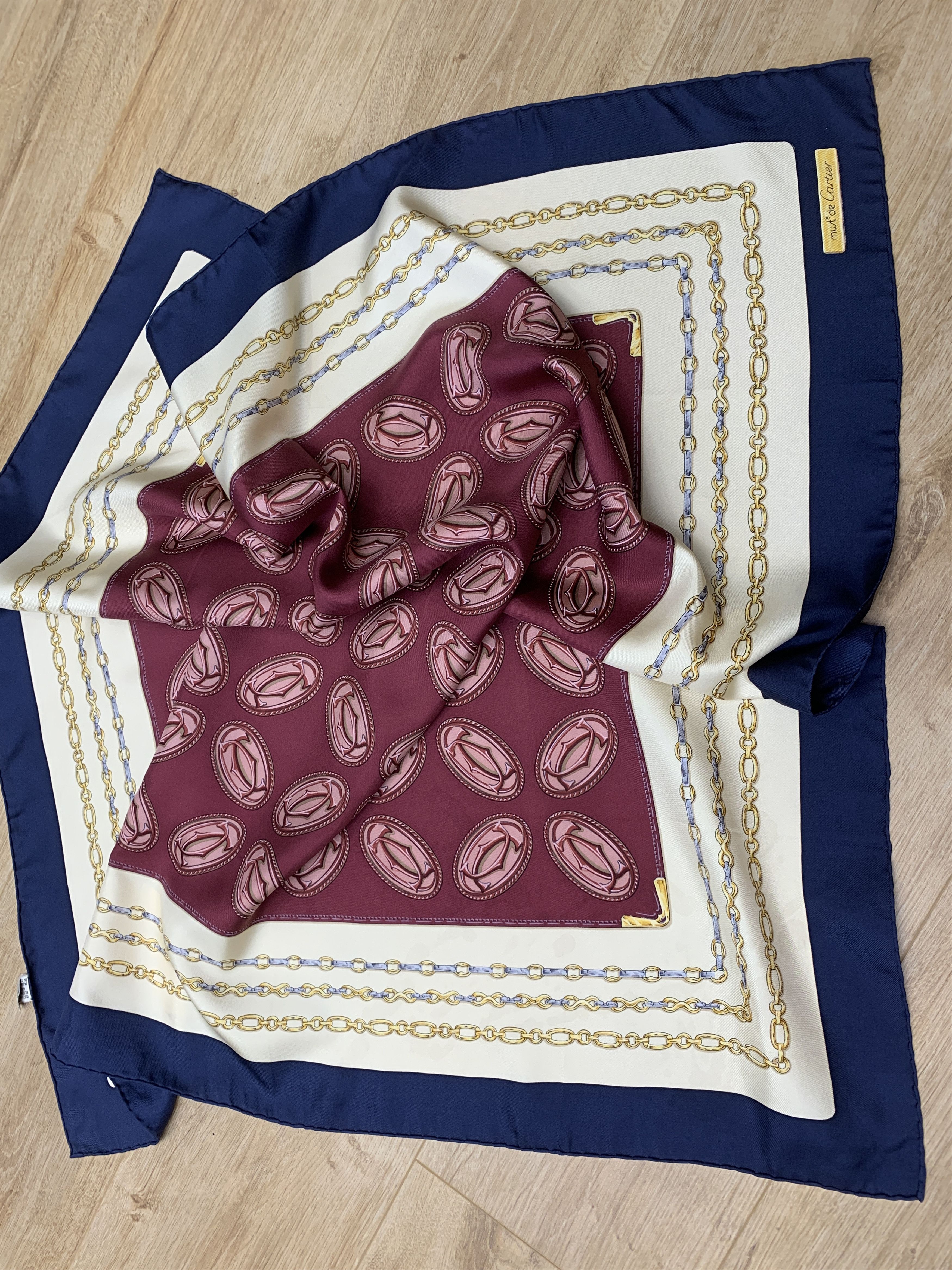 Cartier × Luxury Must De Cartier Paris Silk Monogram Square Chain 85 cm ...