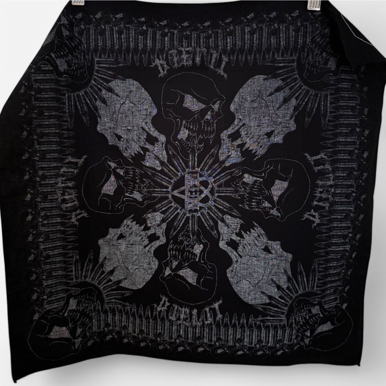 Playboi Carti Playboi carti black and red skull bandana from die lit ...