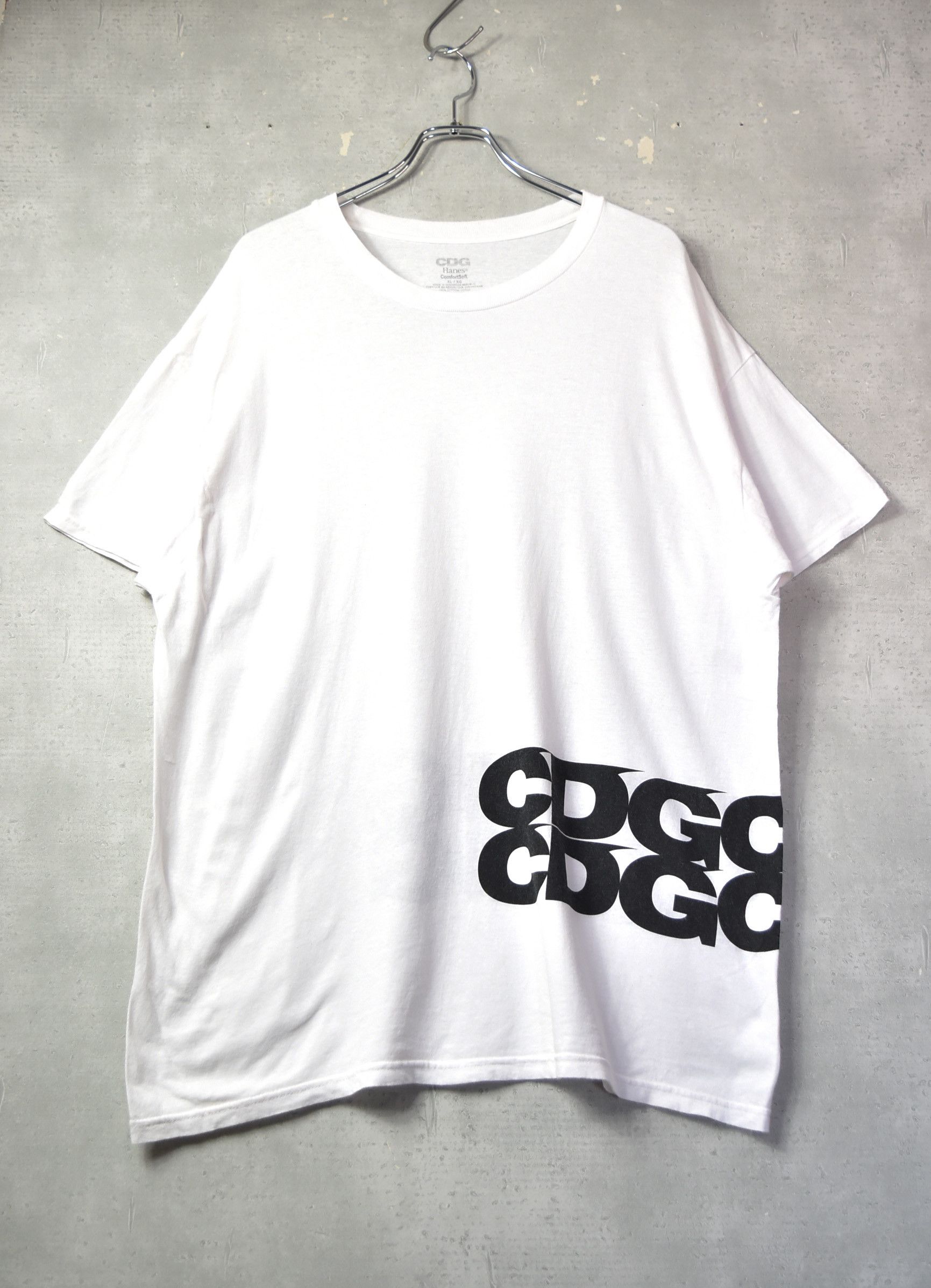CDG by Comme des Garcons × Comme des Garcons CDG/logo graphic t-shirt ...