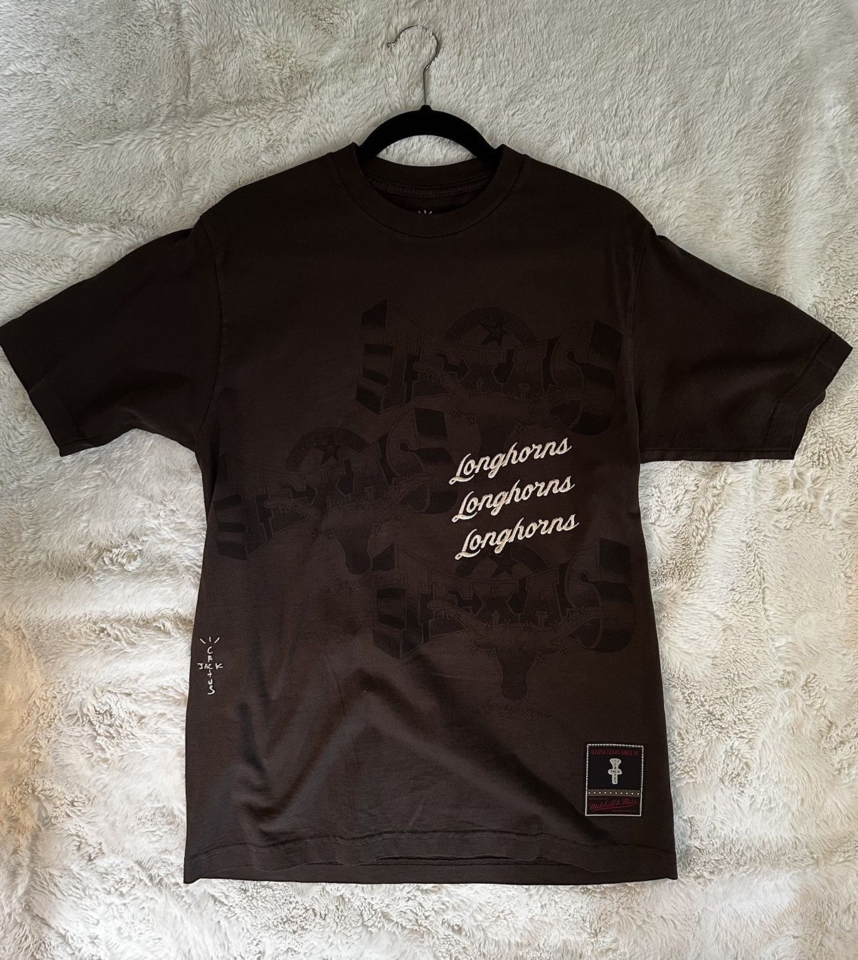 Travis Scott Travis Scott x UNIVERSITY OF TEXAS AT AUSTIN | Grailed