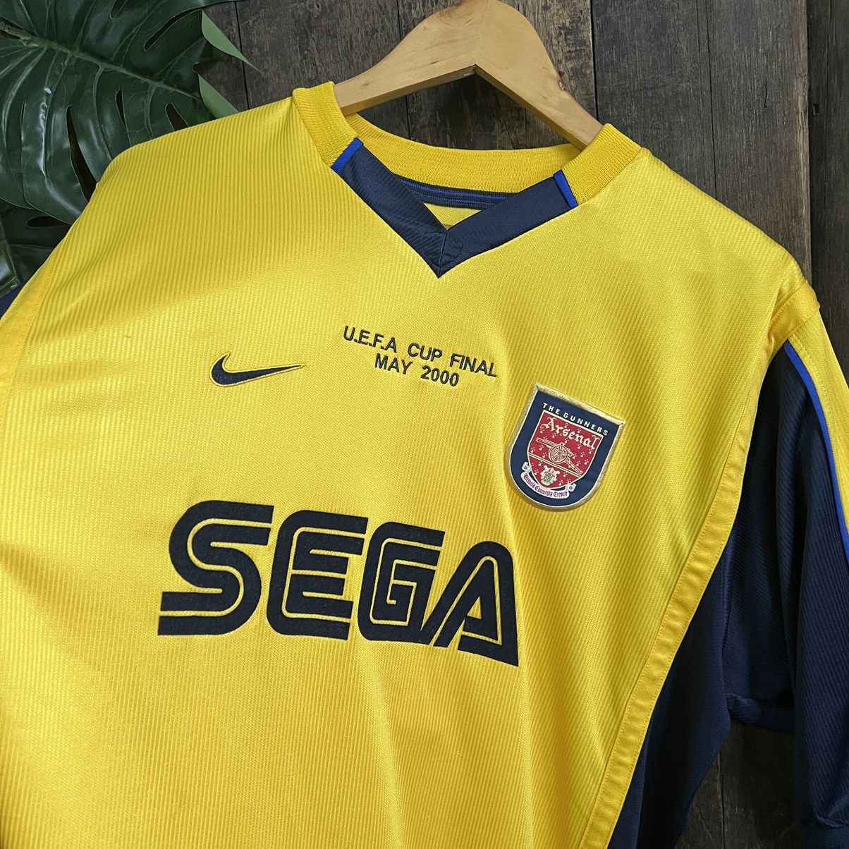 Nike × Vintage Vintage Arsenal 2000-01 Away Nike Jersey Henry | Grailed