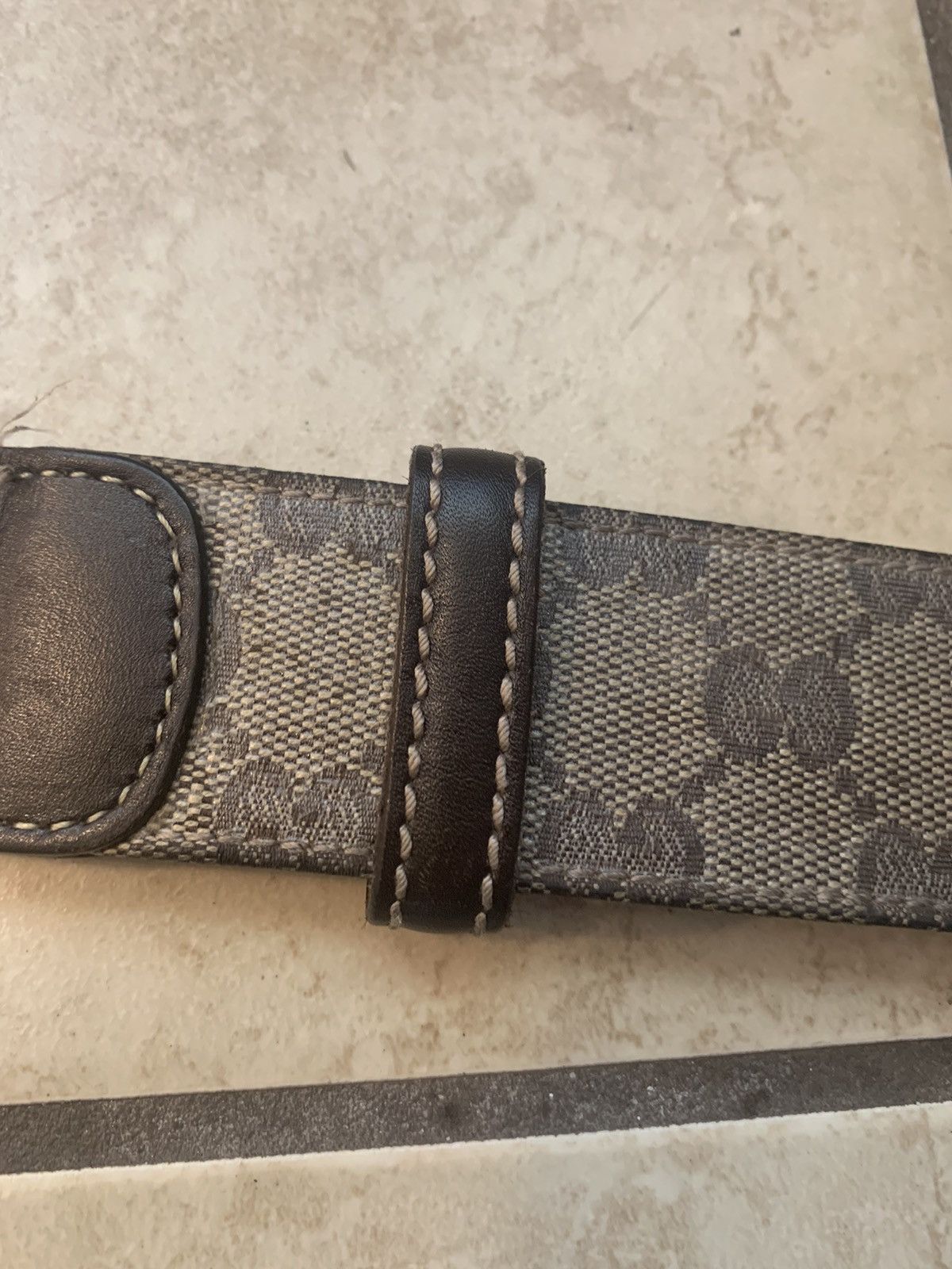 Gucci Vintage Gucci belt tan double g patterns and double g buckle ...
