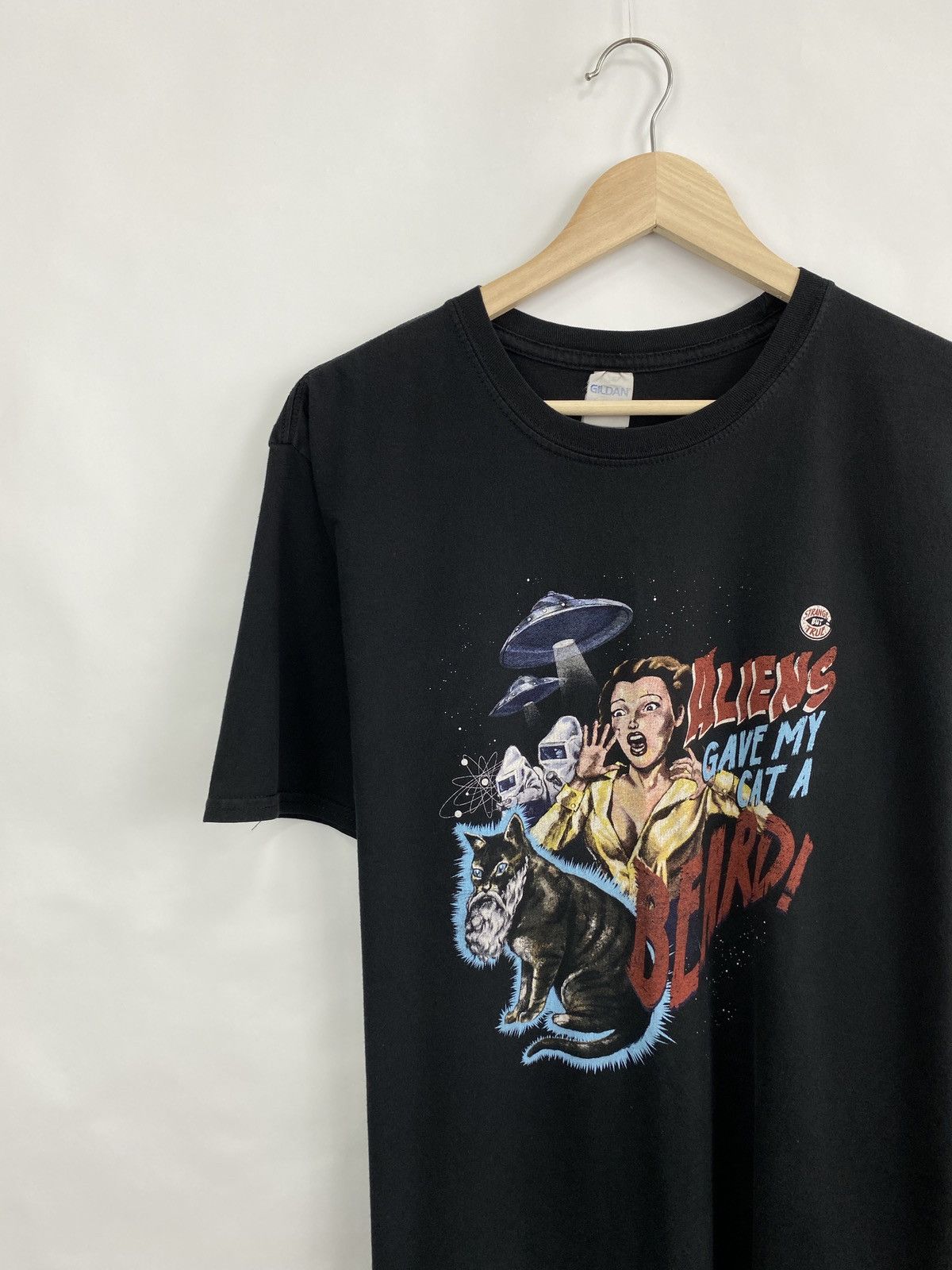 Humor Vintage Aliens Gave My Cat A Beard Retro Rare Hype Y2k Grailed