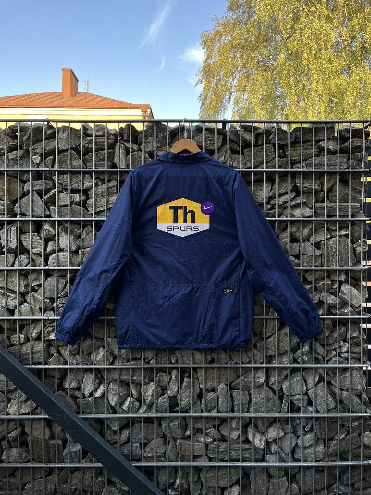 Nike × Streetwear Nike TN Tottenham Spurs Coach Shield jacket | Grailed