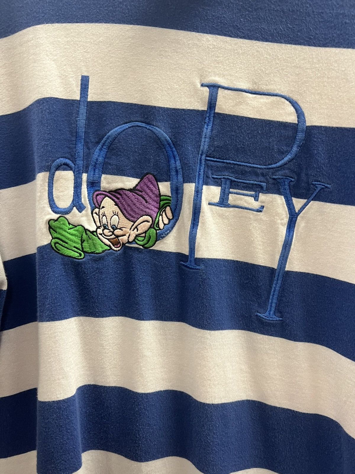 Disney × Vintage Vintage Snow White Dopey Disney Tshirt | Grailed
