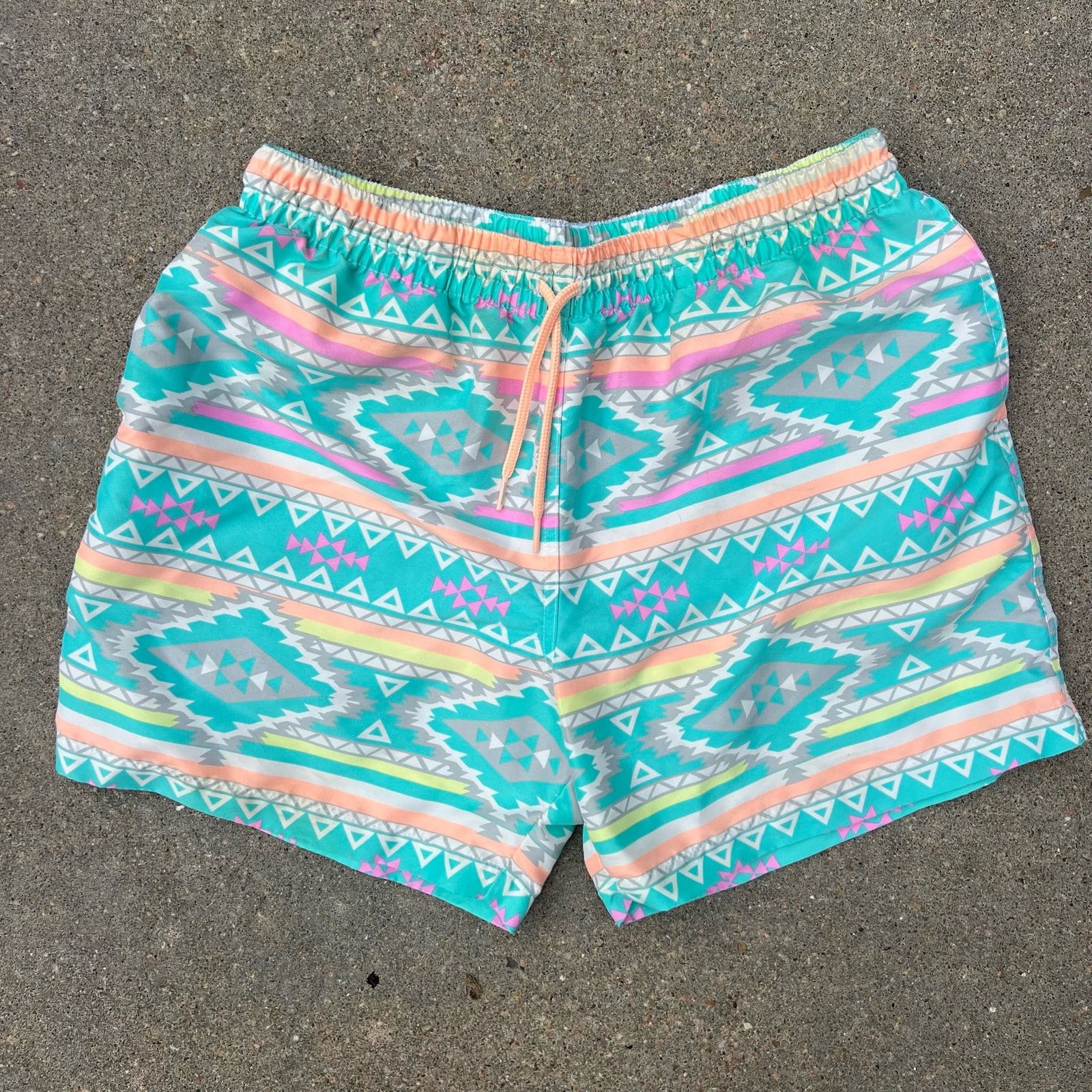 Chubbies Chubbies The En Fuego Teal Geometric 5.5” Swim Trunk Shorts ...