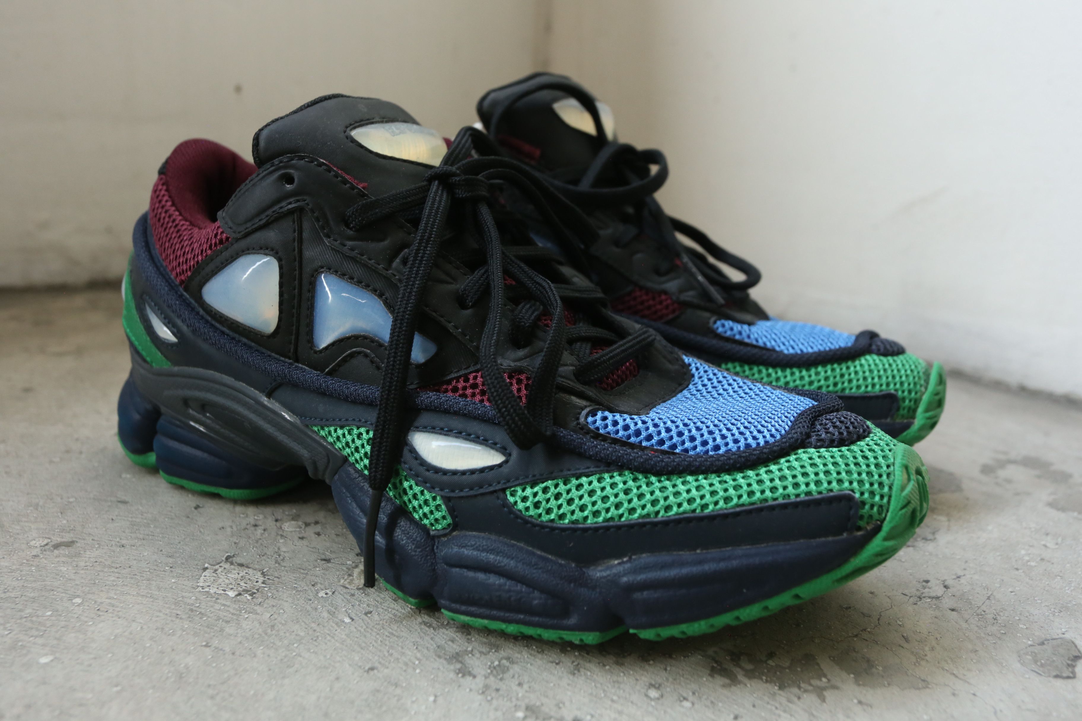Adidas × Raf Simons Adidas - Raf Simons - F/W 13 - Ozweego II | Grailed