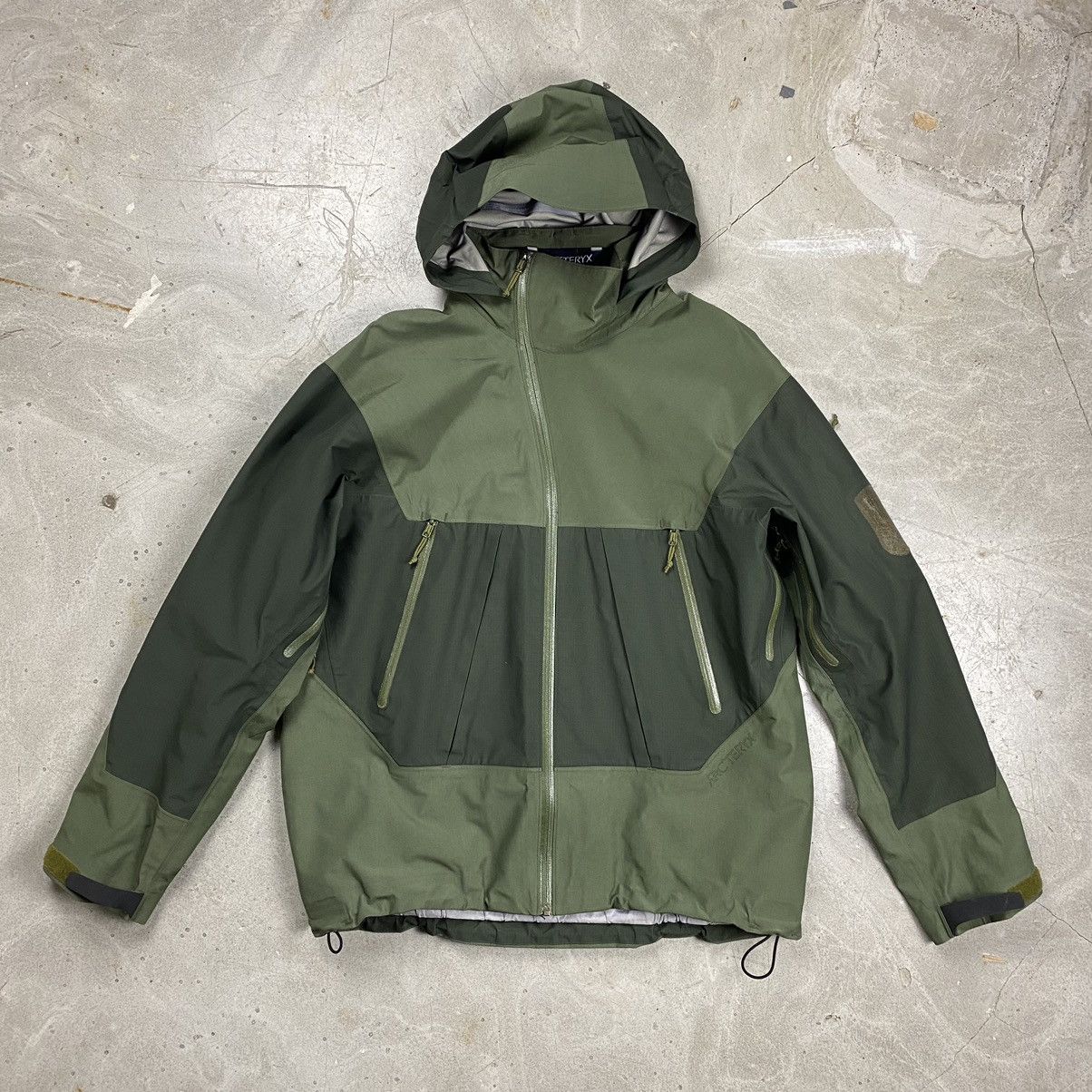 Arc'teryx Arcteryx Gore-Tex XCR hard shell sidewinder | Grailed