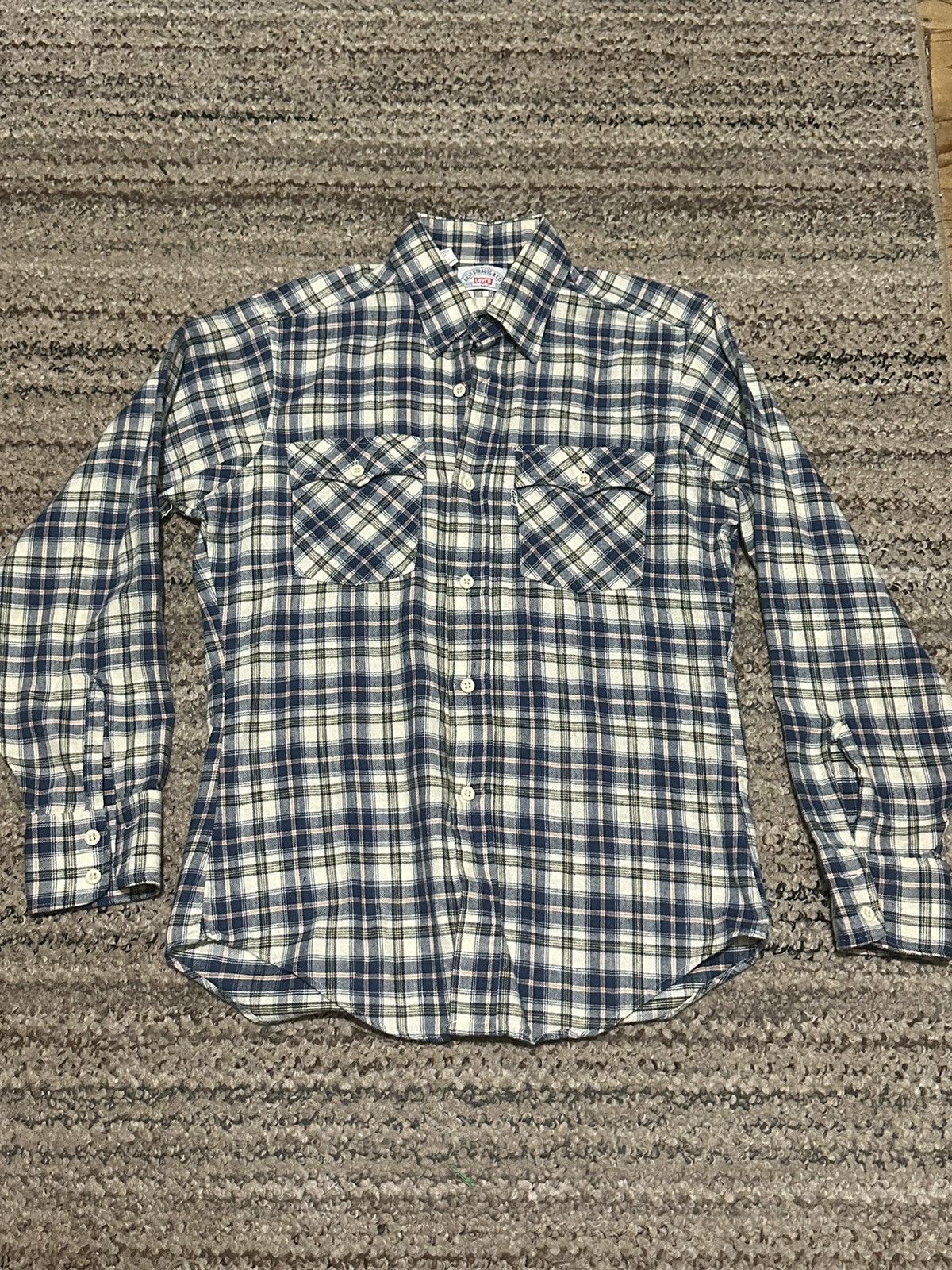 Levi's × Vintage Vintage Levi's Plaid Flannel White Tab Button-Down ...