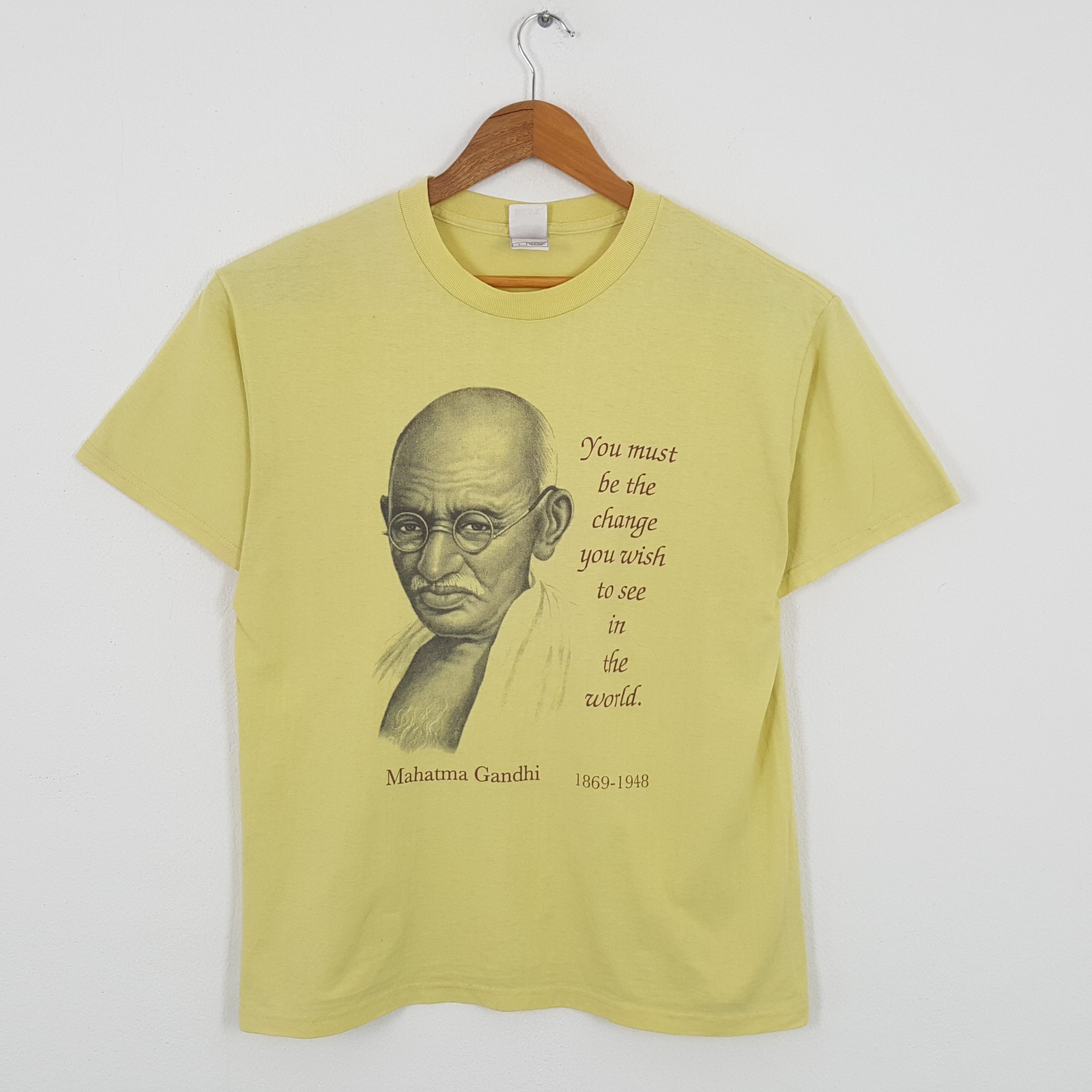Vintage Vintage MAHATMA GANDHI Indian History Promo T-Shirts | Grailed