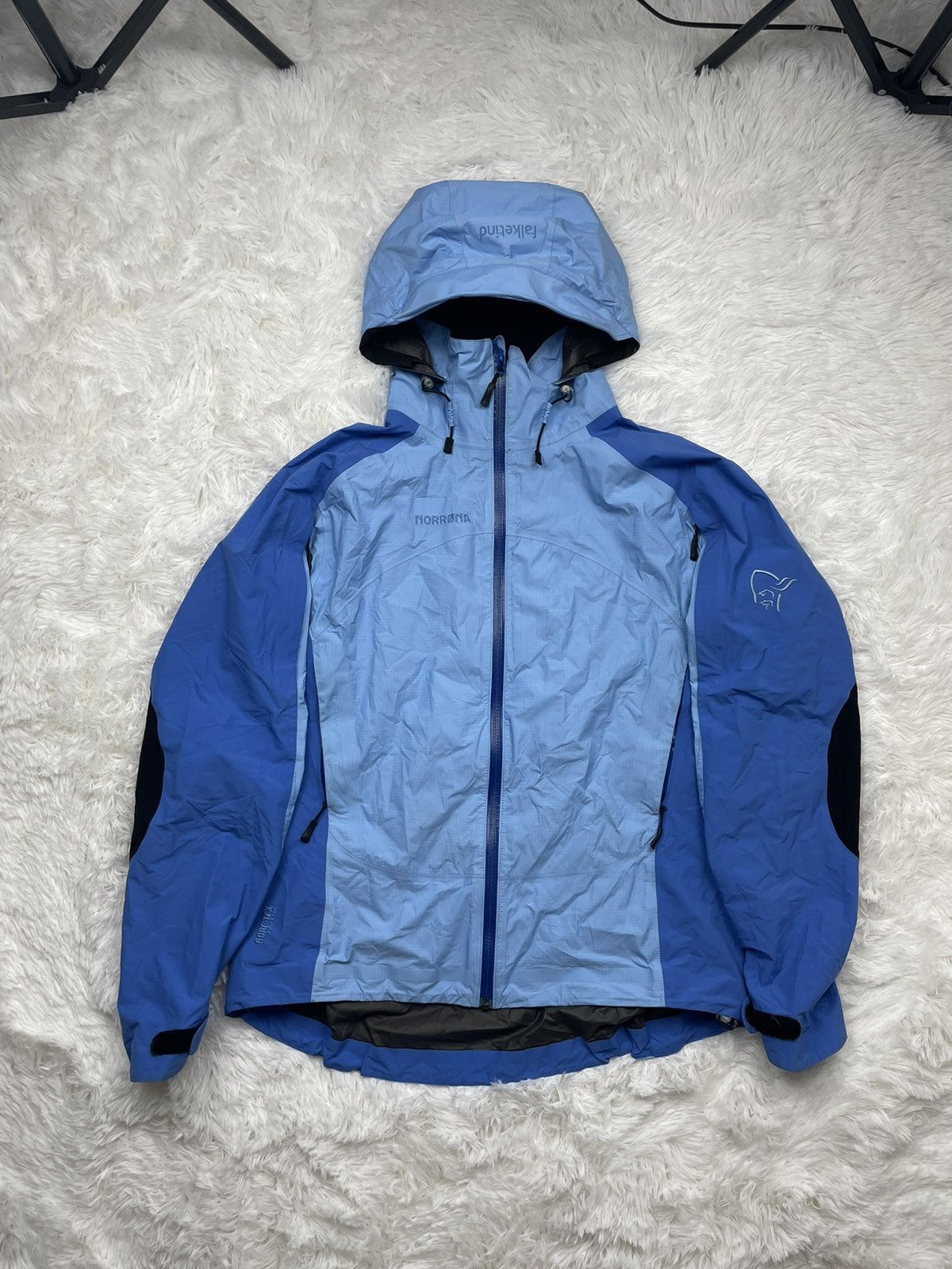 Norrona × Vintage Light Jacket Norrona Vintage Small Logo Outdoor Gorp ...