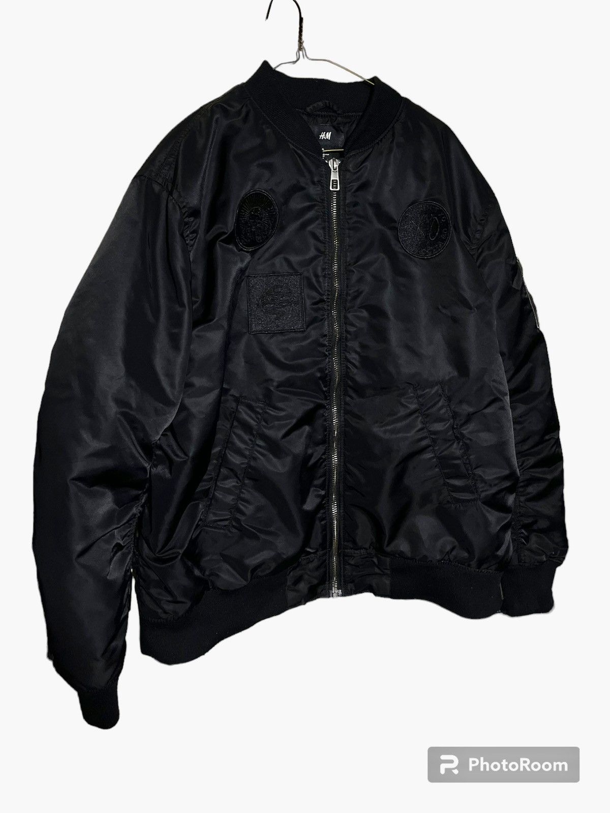 H&M × The Weeknd × XO XL H&M x The Weeknd Bomber Jacket Black XO Patch ...