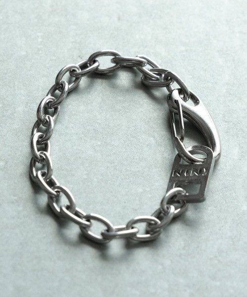 Number (N)ine NUMBER NINE LOGO PLATE HOLE CHAIN BRACELET | Grailed