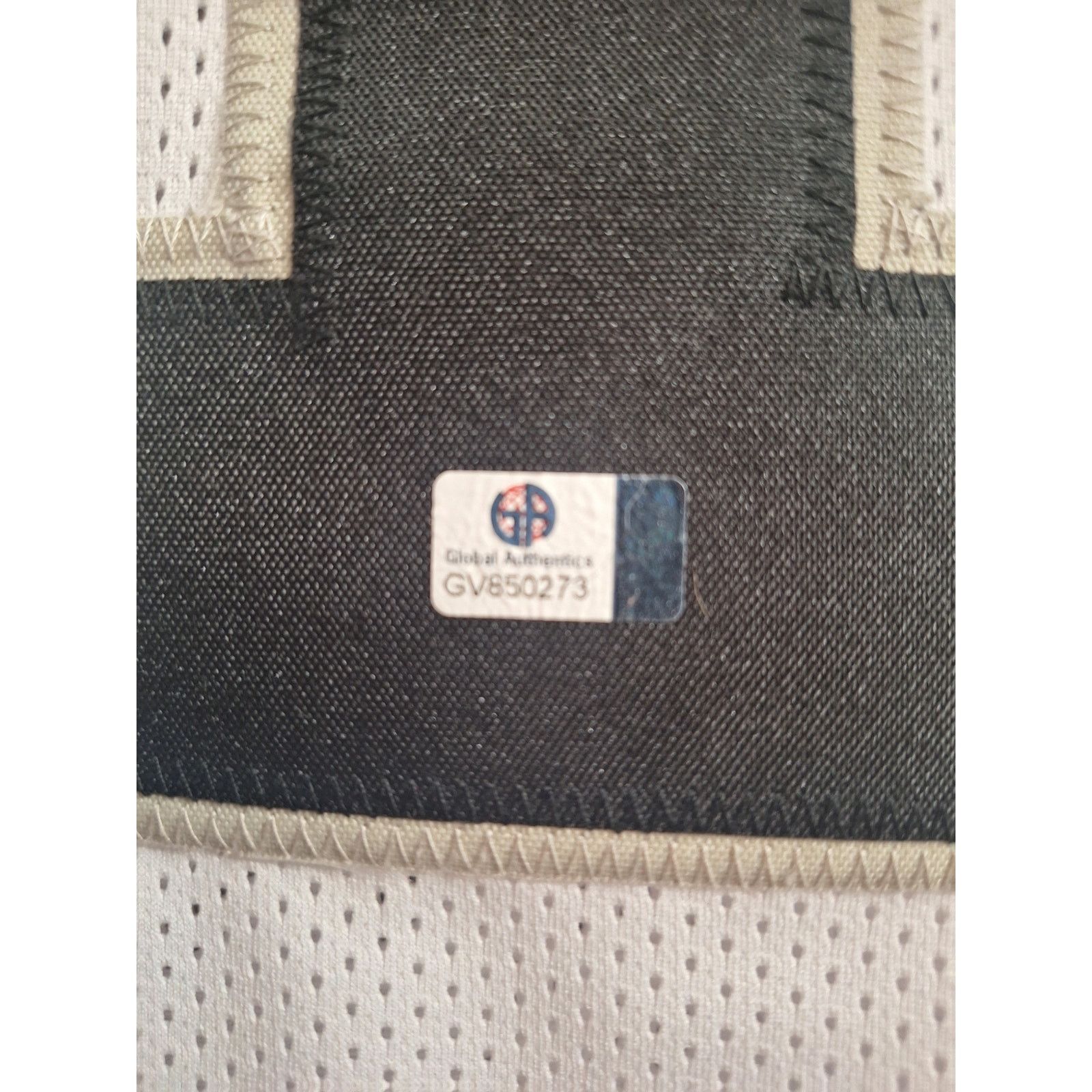 NFL Derek Carr Autograph New Orleans Saints Guaranteed Authentic | Grailed