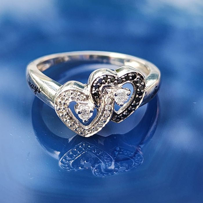 Designer Sterling Silver Contrast Faux Diamond Heart Promise Ring | Grailed