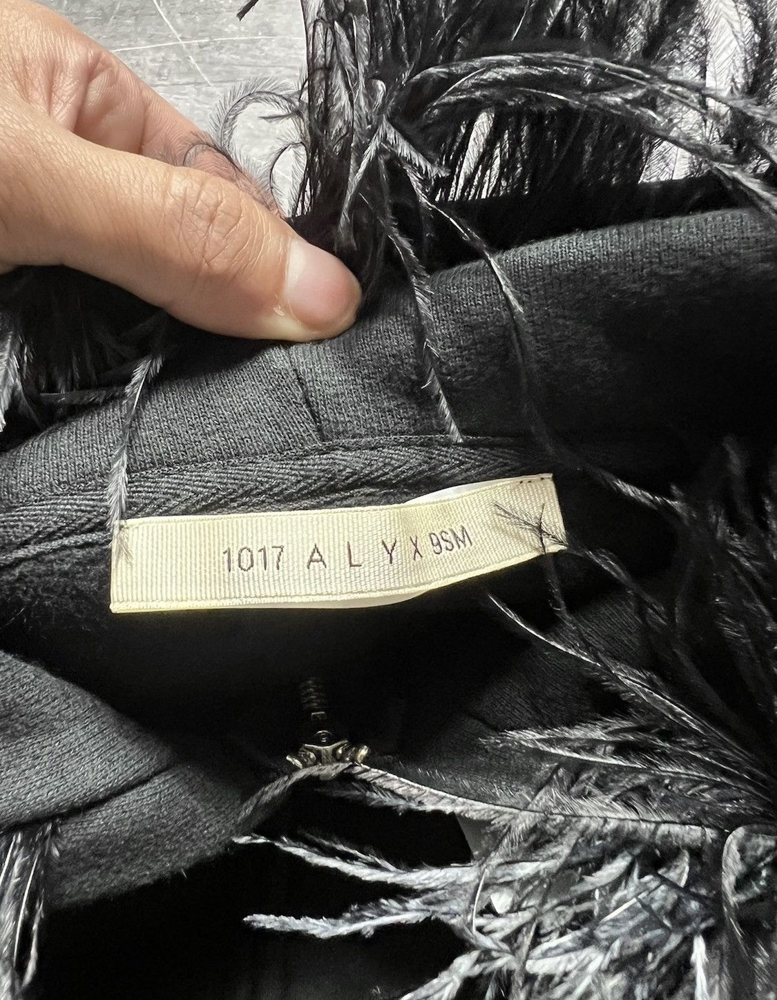 Archival Clothing 1017 ALYX 9SM Black Ostrich Feather Zip Up Hoodie ...